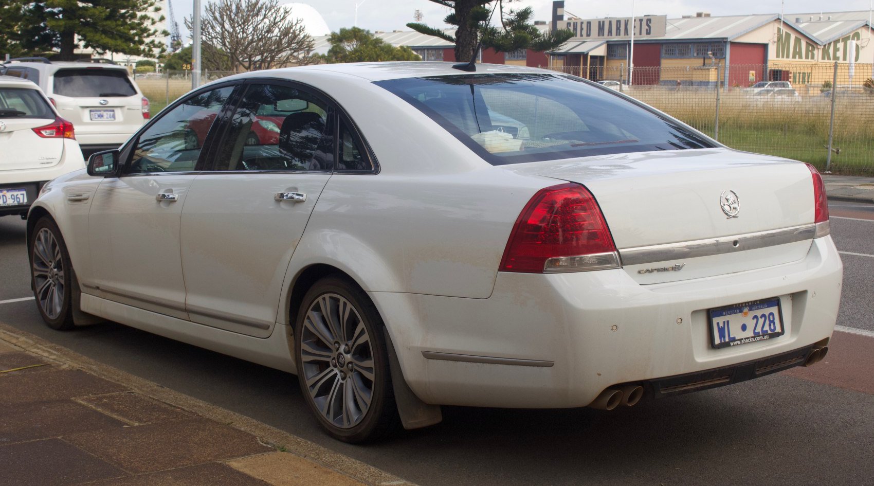 Holden Caprice technical specifications and fuel economy